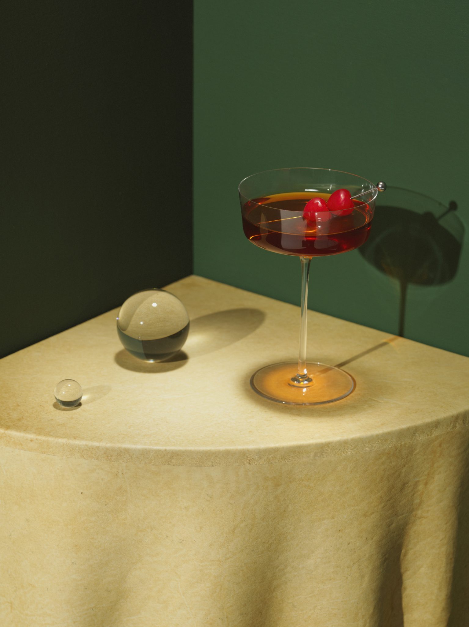 DUK x Reishi Edition Wall-Mounted Corner Table by Studio TOOJ | ADORNO DESIGN